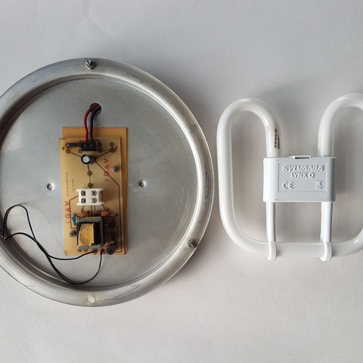 How to convert 2D Fluorescent Lights to LED – Bedazzled LED Lighting